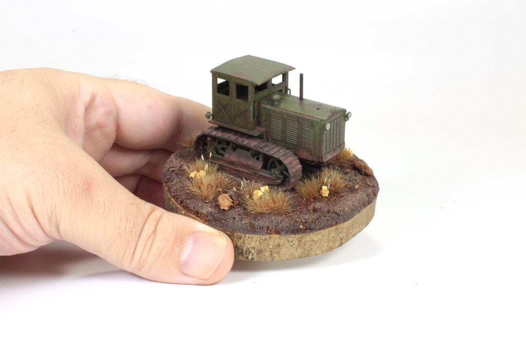 Mini Military Tractor Diorama – Russian Chtz S-65 Tractor – 1/72 ...