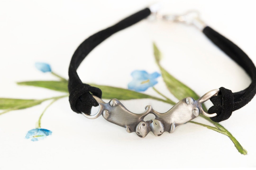 DISCONTINED Otter Couple Bracelet! Snuggley Happy Otters With Faux ...