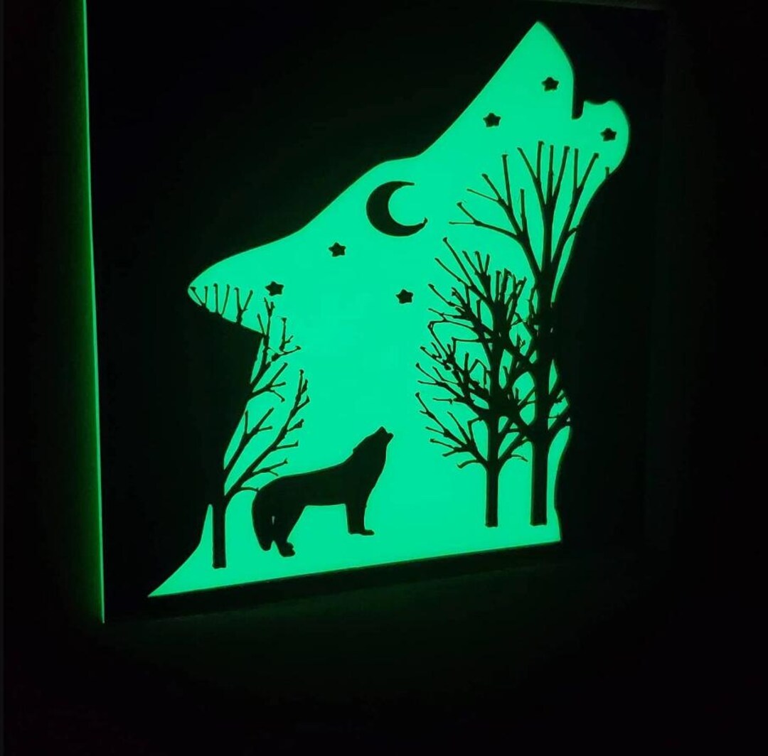 3d Art "wolf Howling" 8inch - Etsy