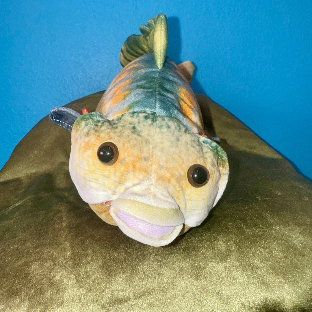 Bass pro shops Plush Stuffed largemouth bass 12” Realistic Fish Plush ...