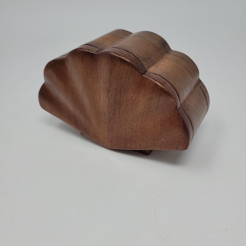 Vintage Small Wooden Seashell Box Trinket Jewelry Container Hinges ...