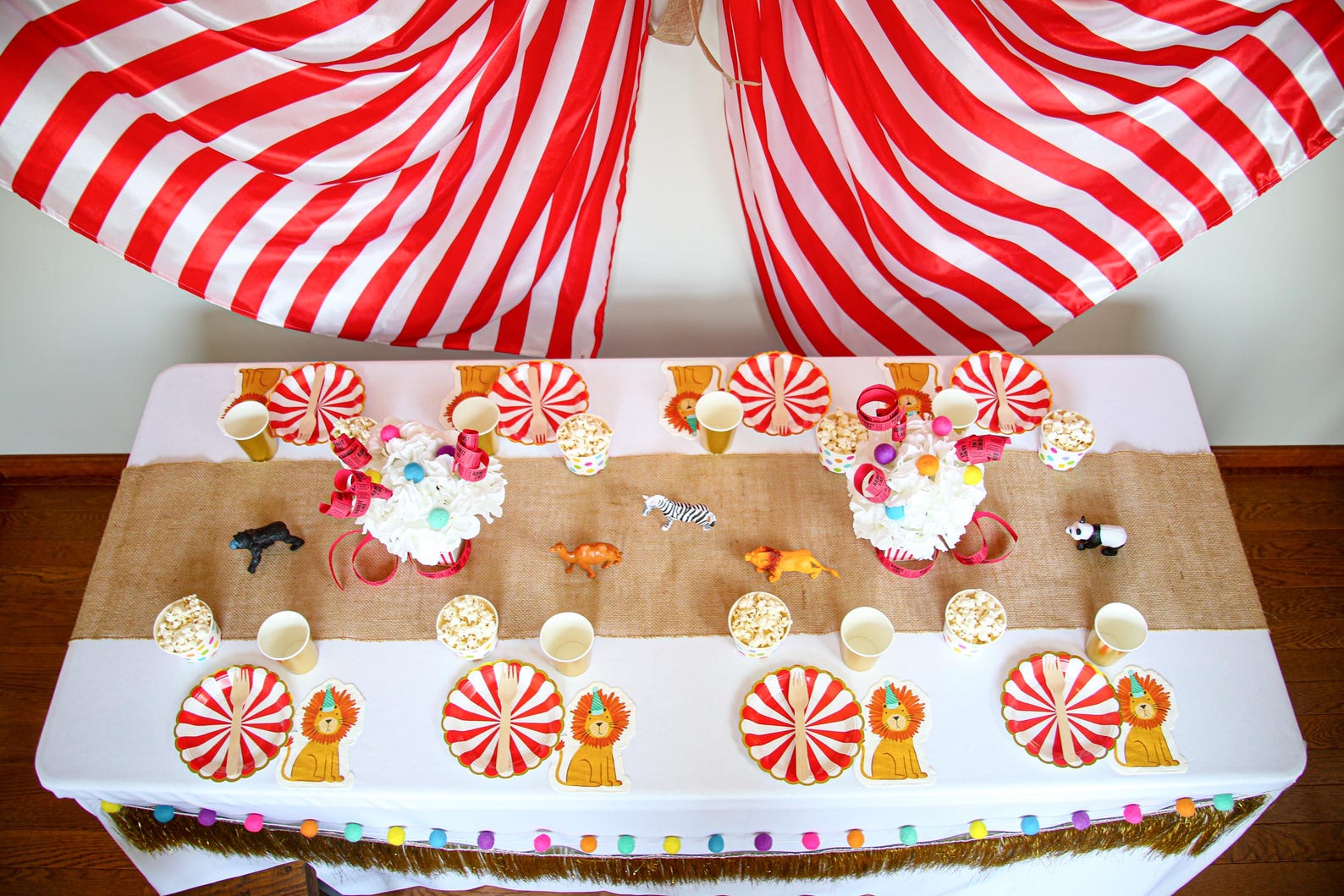 Carnival Themed Party Decorations Kit Carnival Party Supplies Animals ...