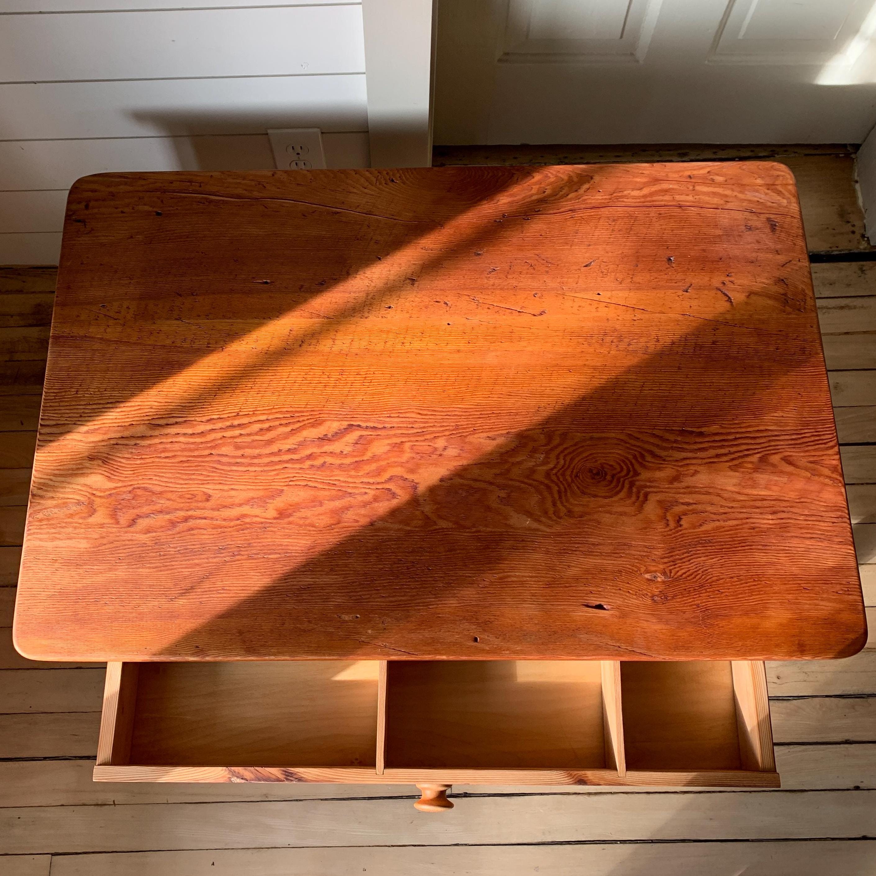 Reclaimed Coffee Table With Turned Legs - Etsy