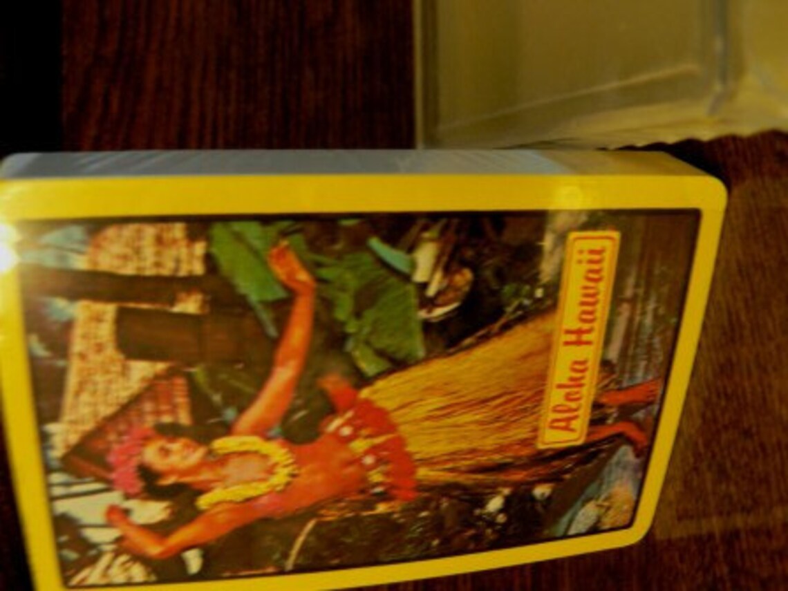 Vintage Ephemera ... ALOHA HAWAII Playing CARDS Unopened Vintage Family ...