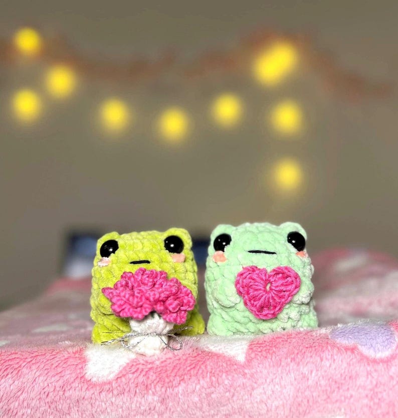 Frog Plushie Crochet Romantic Amigurumi - Handmade Stuffed Animal Frog ...