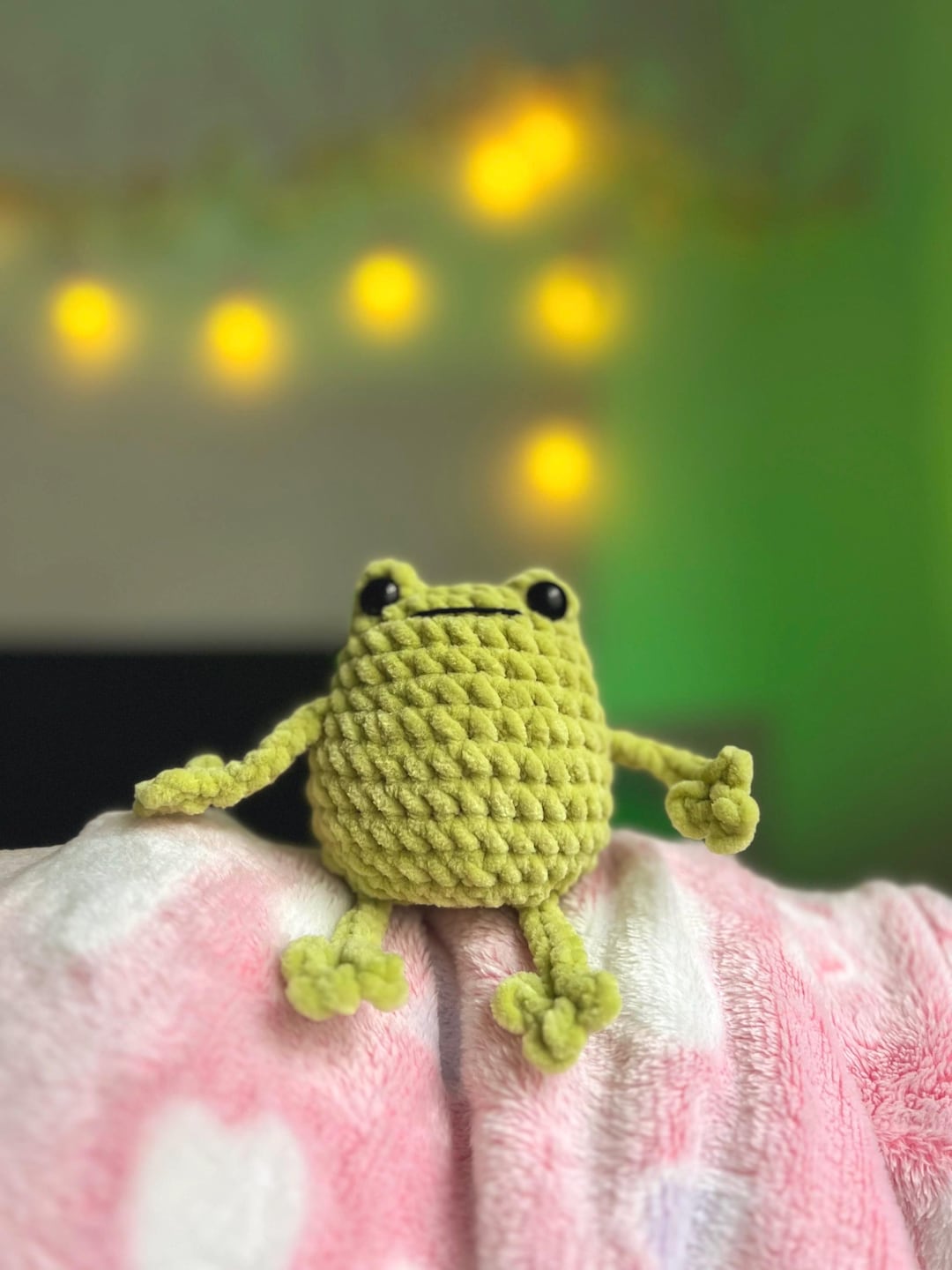 Plush Frog Amigurumi | Crochet Frog With Bum | Handmade Cute Frog Plush ...