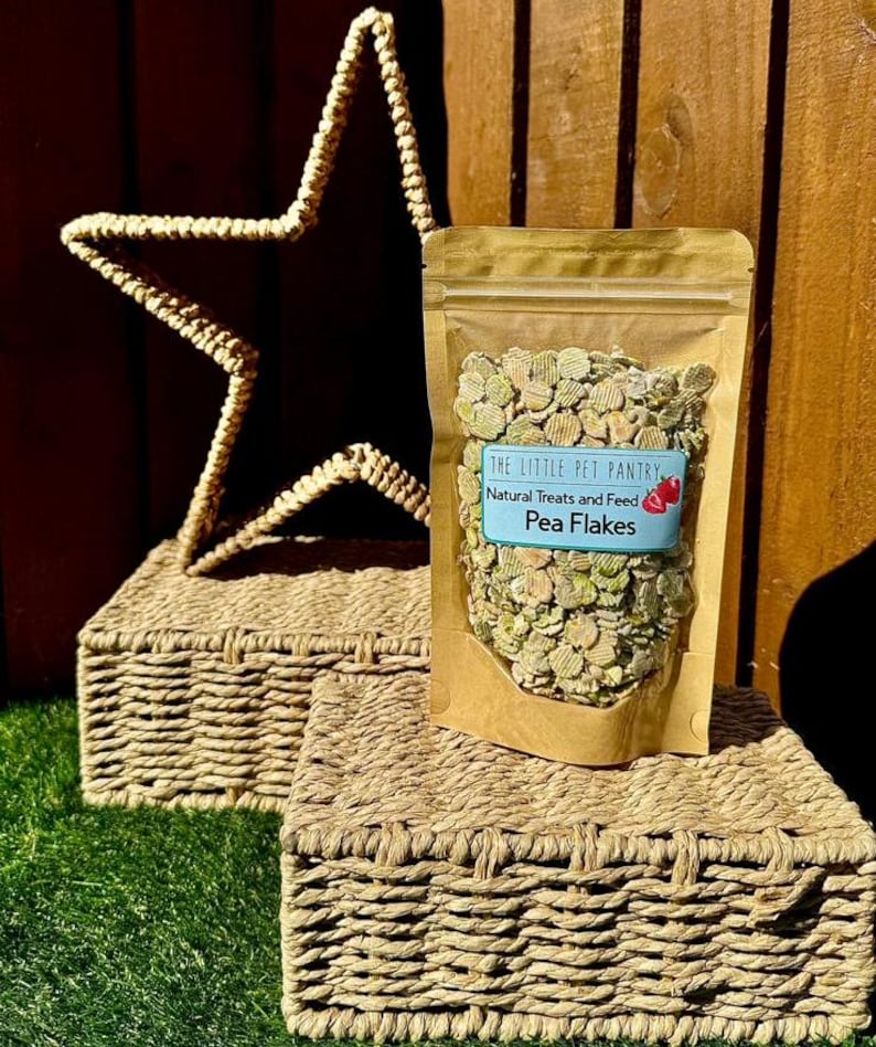 Natural Pea Flakes: Healthy Treats for Rabbits, Guinea Pigs & Hamsters - Etsy Australia