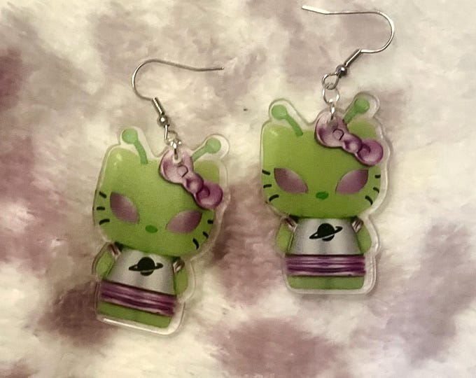 Hello Kitty Sanrio Alien Earrings - Etsy