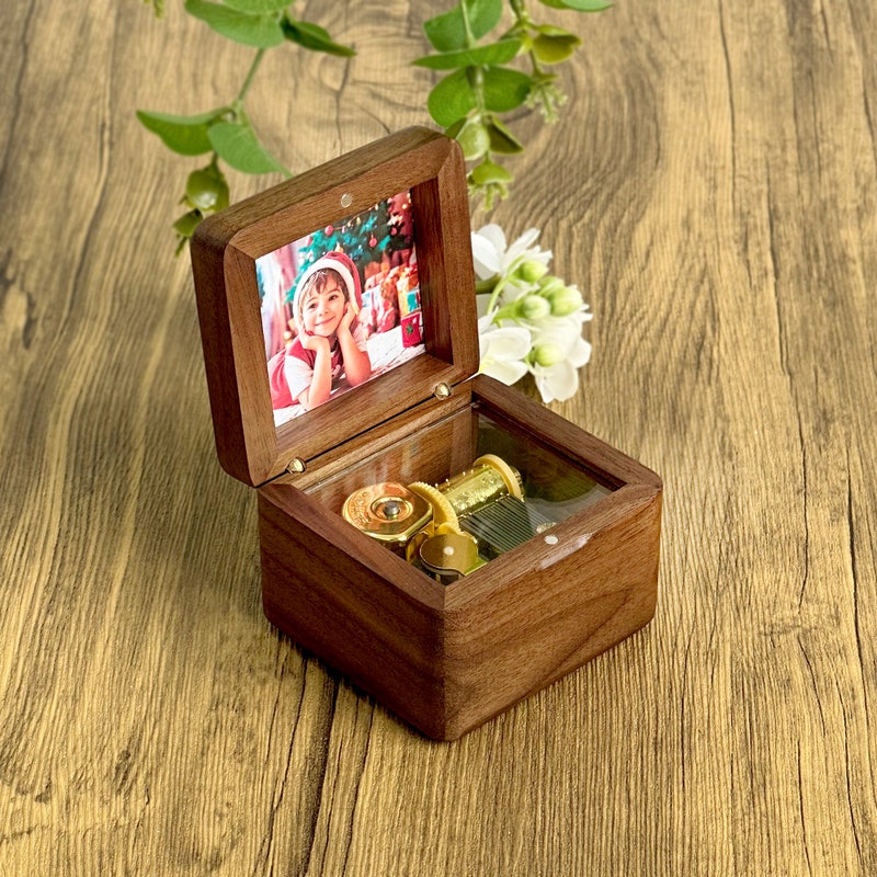 Custom Music Box - Etsy