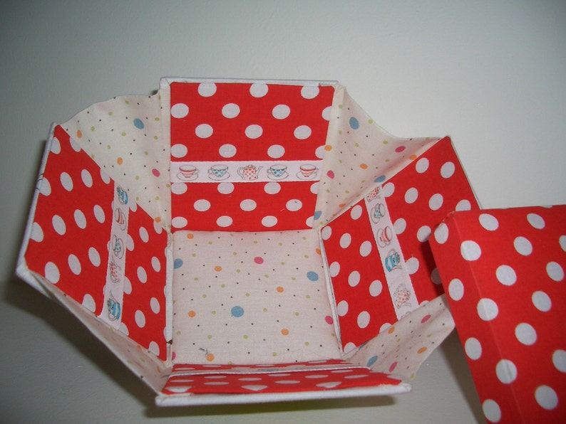 PDF Tutorial for Small Etui Box - Sewing Box, Treasure Box, Memory ...