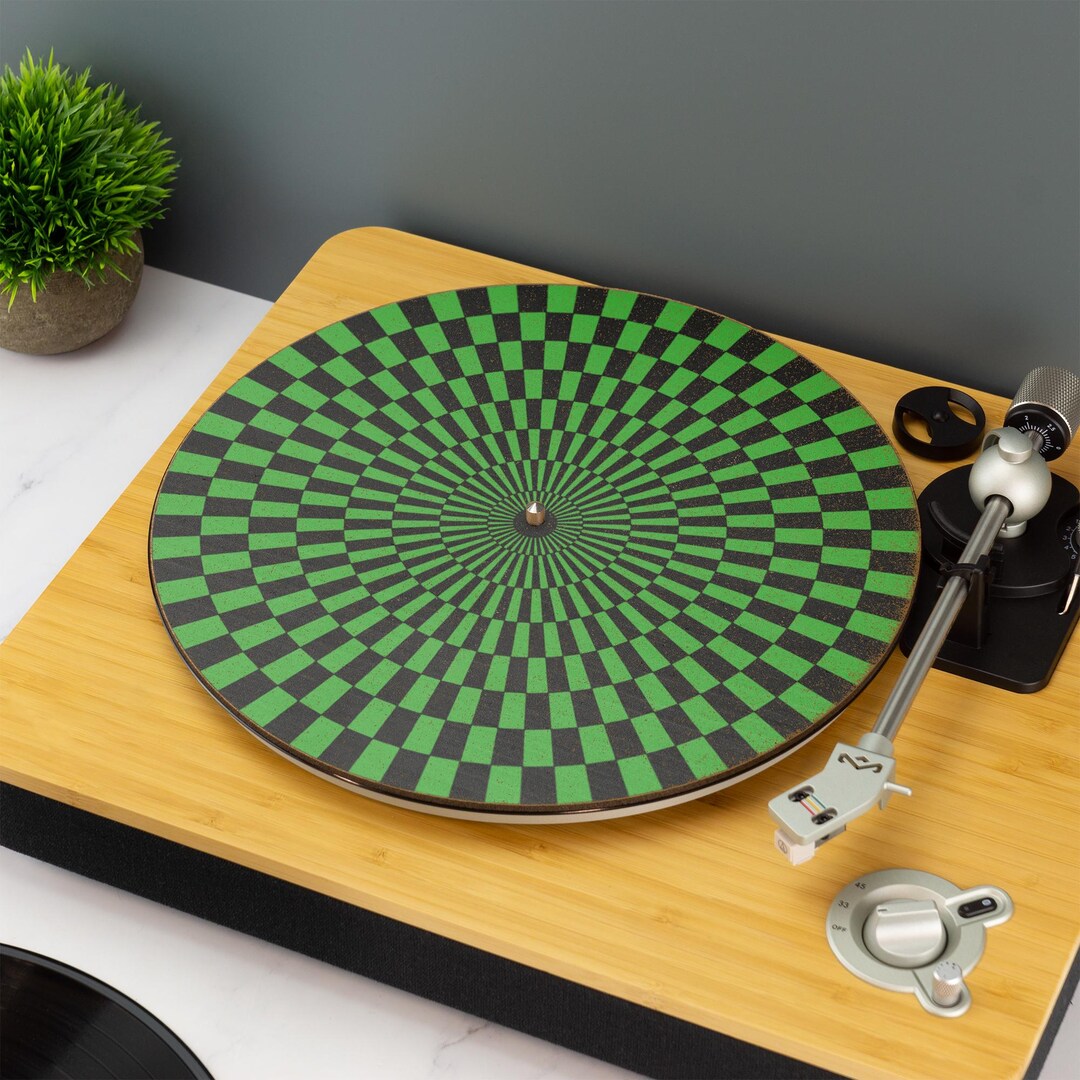 Checkered Optical Illusion Record Player Slip Mat Turn Table DJ Slip ...