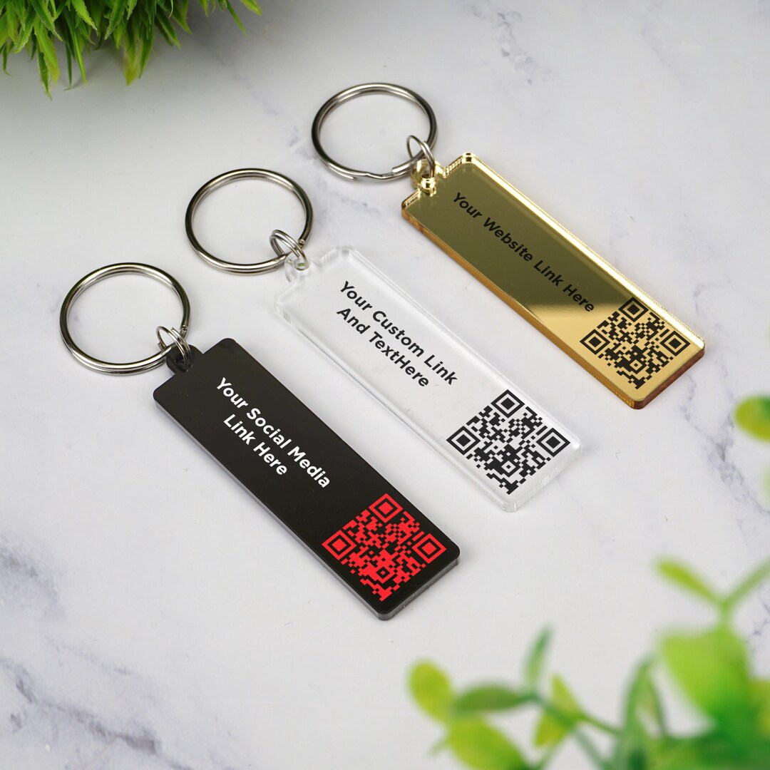 QR Code Keyring Scannable Custom Link and Text Keychain Custom Social ...