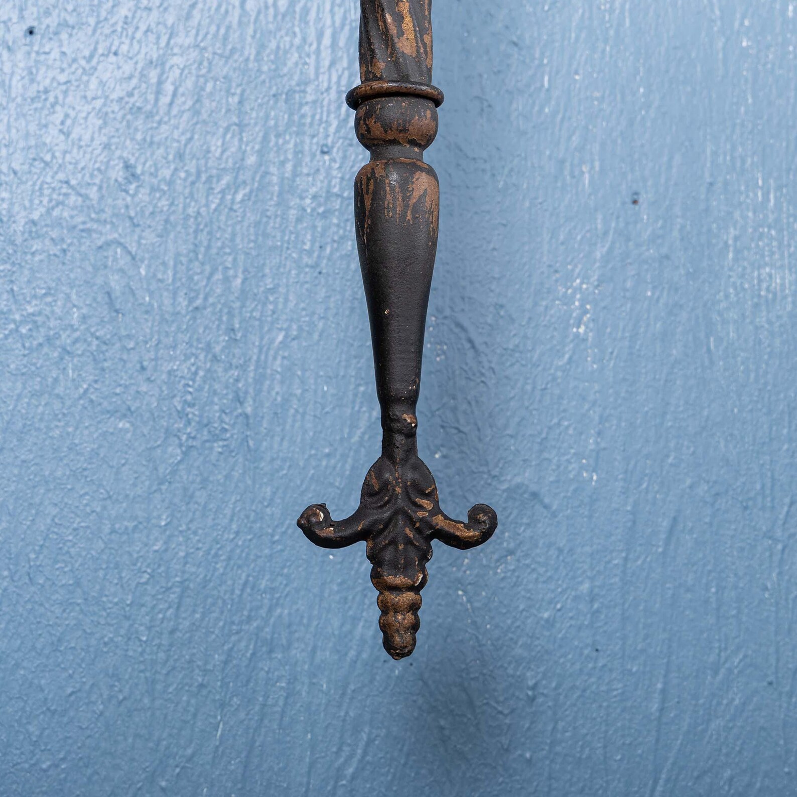 Antique Finish Iron Wall Light Baroque Style Wall Sconce Distressed ...