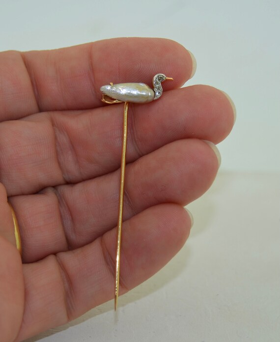 REIMAN AND SONS 18K Pearl And Diamond Duck Stick Pin - Gem
