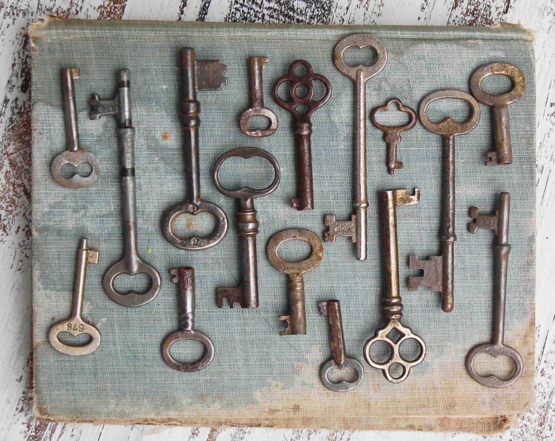 Vintage Key Collection Photographic Print Skeleton Key Photo Antique ...
