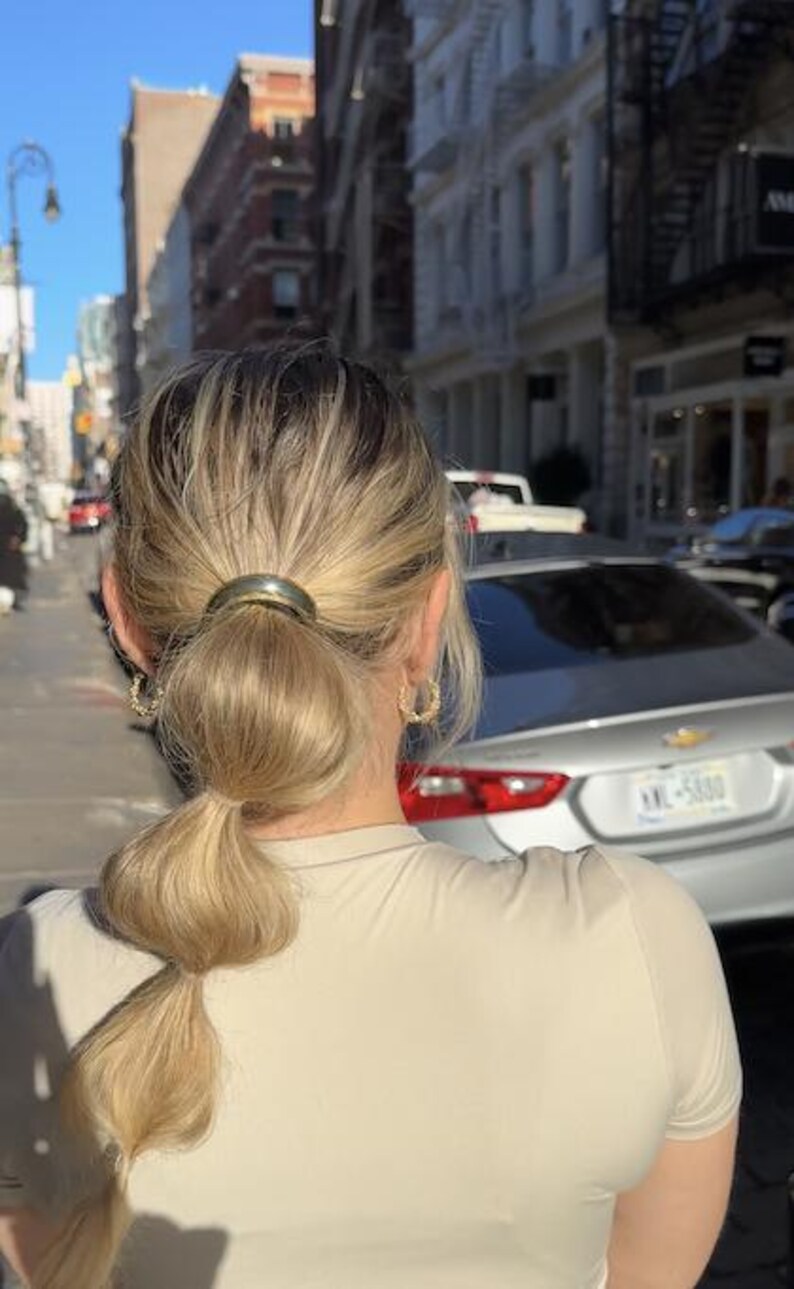 1 Piece Faux Gold Pony Hair Cuff With 6 Clear Elastic Bands to Complete ...