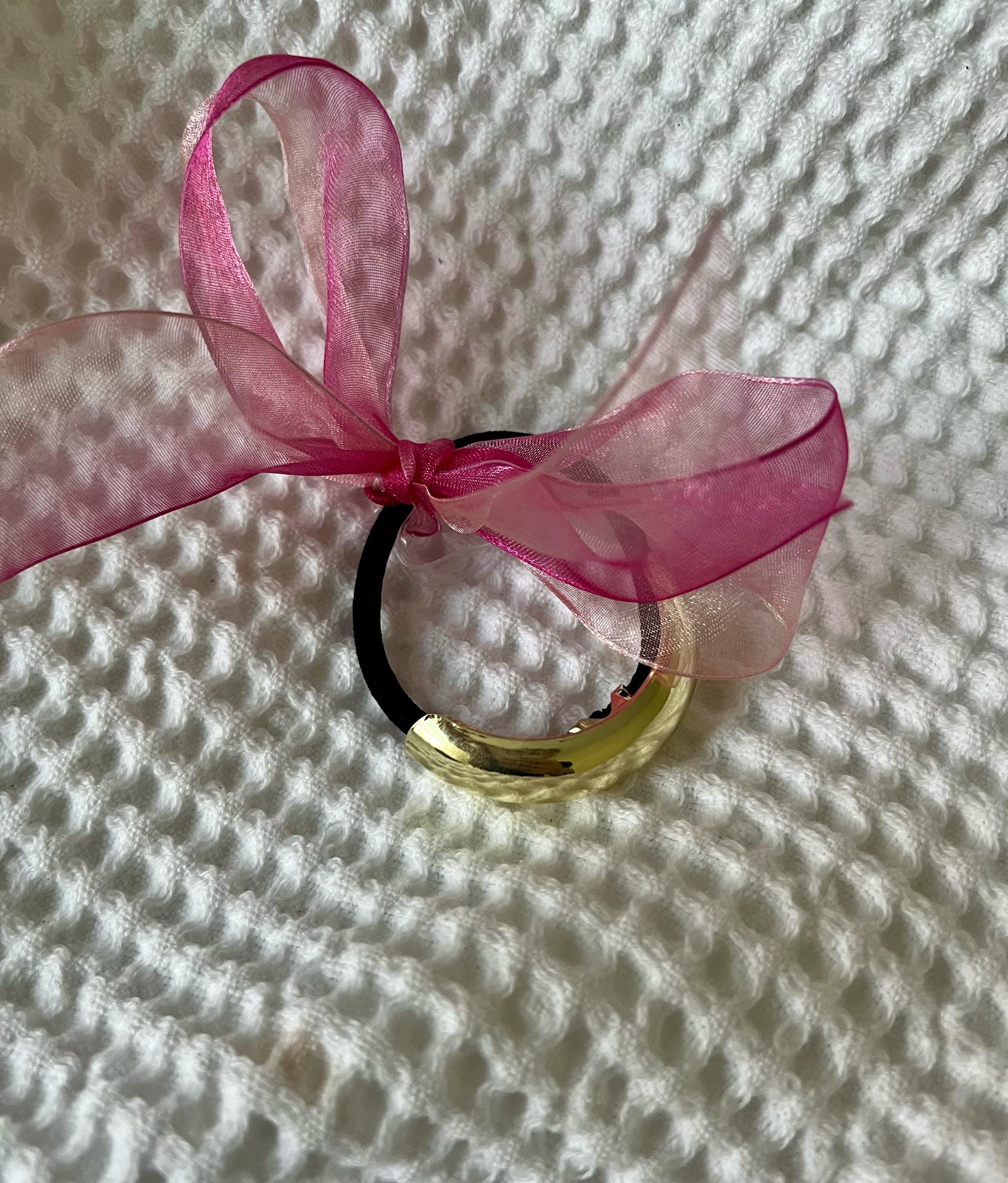 1 Piece Faux Gold Pony Hair Cuff With 6 Clear Elastic Bands to Complete ...