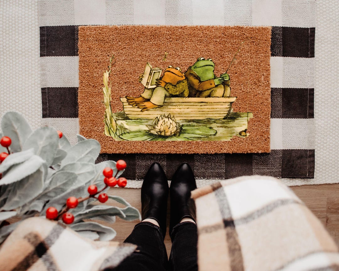 Funny Frog Doormat, Book Lover Front Door Mat Design, Cute Reading Frog ...