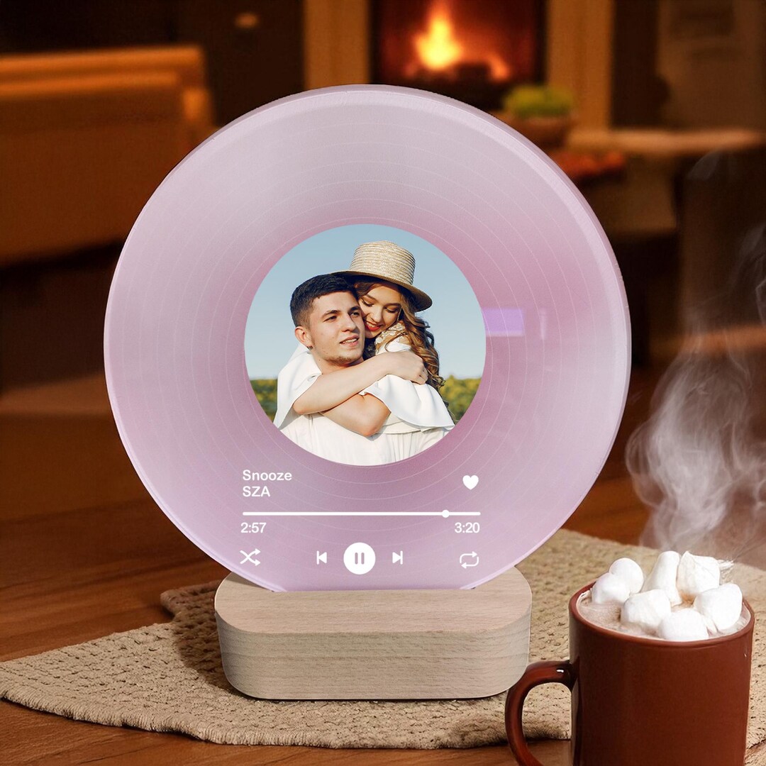 Personalized LED Light and USB Port Included Music & Photo Plaque Night ...
