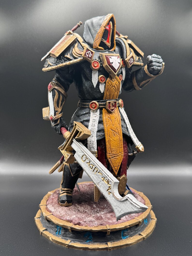 Hand-painted Warcraft Paladin Figurine: Tier 2 Judgement Armor, 10" PLA ...