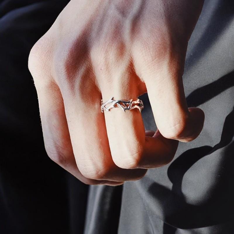 Thorn Ring - Etsy