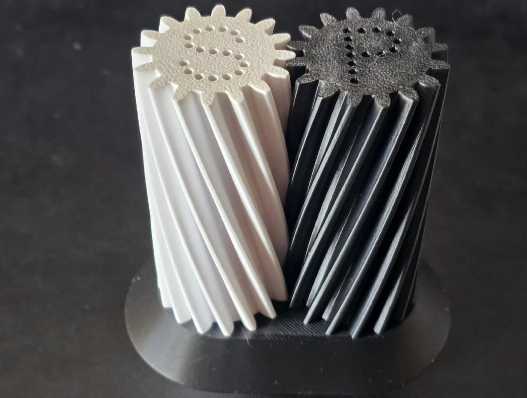 Mechanical Gear Salt and Pepper Shakers - Unique Industrial Style ...