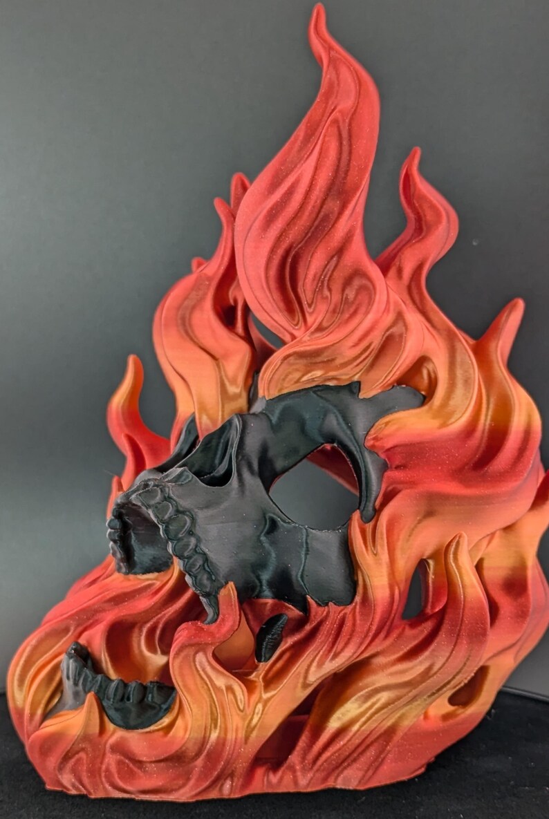 Bonfire Skull Candle Holder - Lighting up Your Skull From the Inside ...