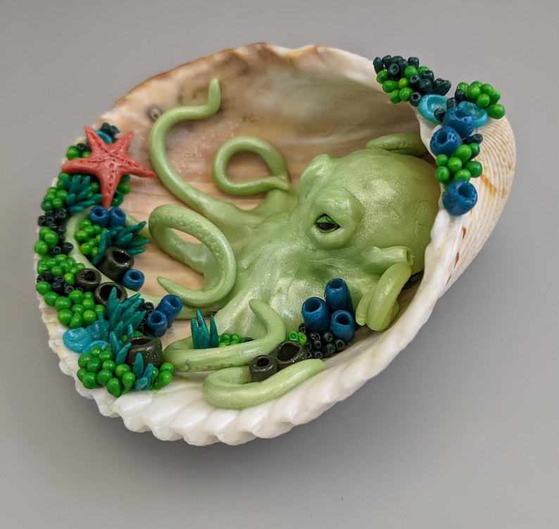 Pale Green Octopus, Seashell, Polymer Clay Sculpture, Starfish, OOAK ...