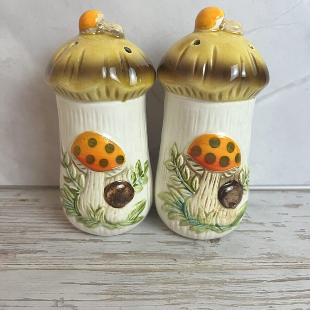 Sears Roebuck Co. Vintage 1977 Merry Mushroom Salt Pepper Shaker Set - Etsy