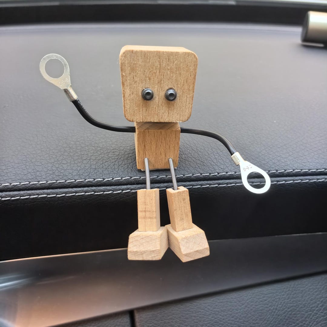 Handcrafted Wooden Electric Wire Figures,wooden Leg-shaking Ornament ...