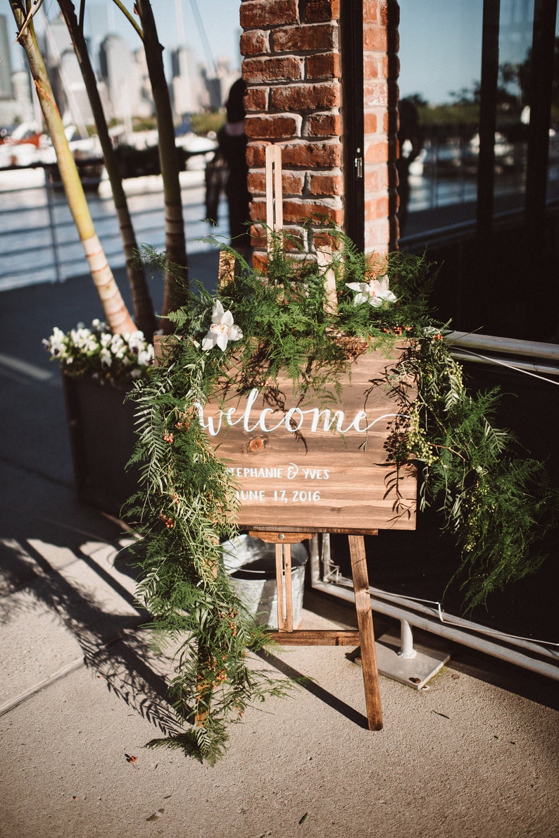 Wooden Wedding Welcome Sign With Names and Date | Rustic Wedding ...