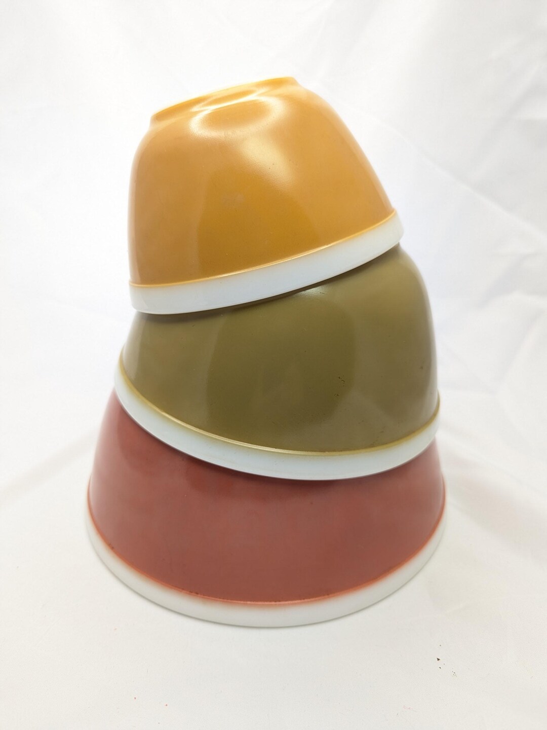 Pyrex Americana Nested Mixing Bowls in Solid Fall Colors With White ...