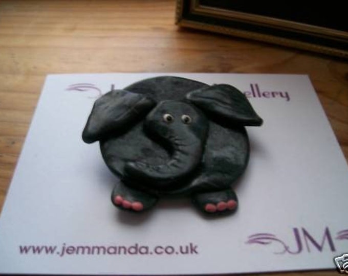 Handmade Fimo Cute Elephant Brooch / Badge - Etsy