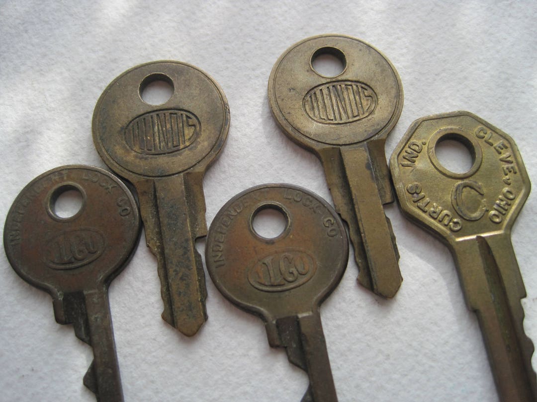 Keys, 5 Vintage Keys, Brass Keys, 2 Sets + 1, ILGO 1125C, Illinois Lock ...