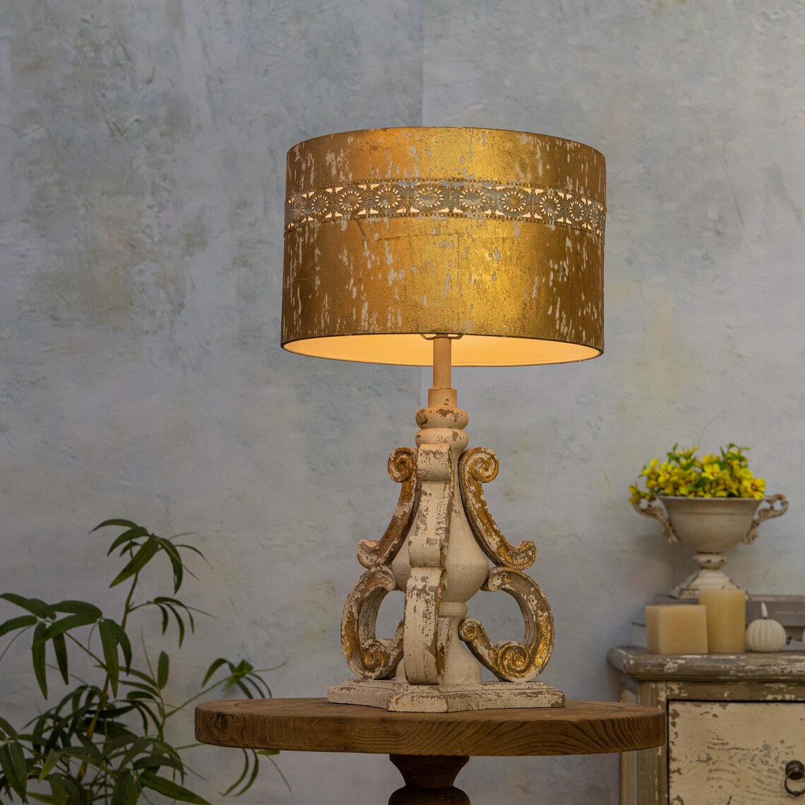Vintage Metal Table Lamp Wooden Base Bedside Lamp Hollow Carved ...