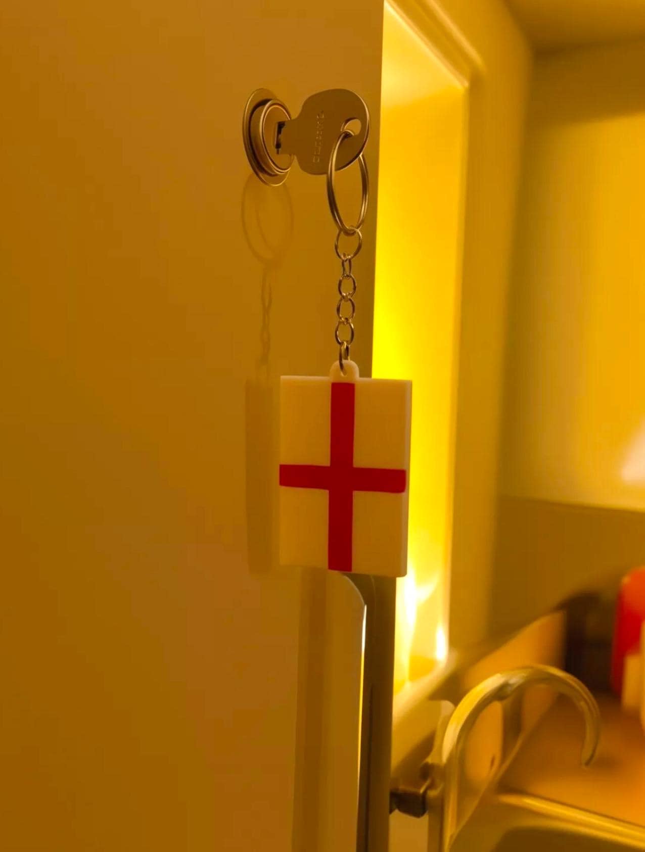 England Flag Keychain - Etsy