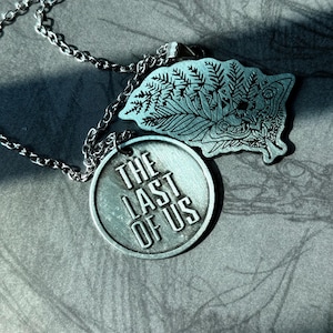 Ellie's Tattoo Firefly Tlou Necklace, Gift for Gamers, Firefly Charms ...