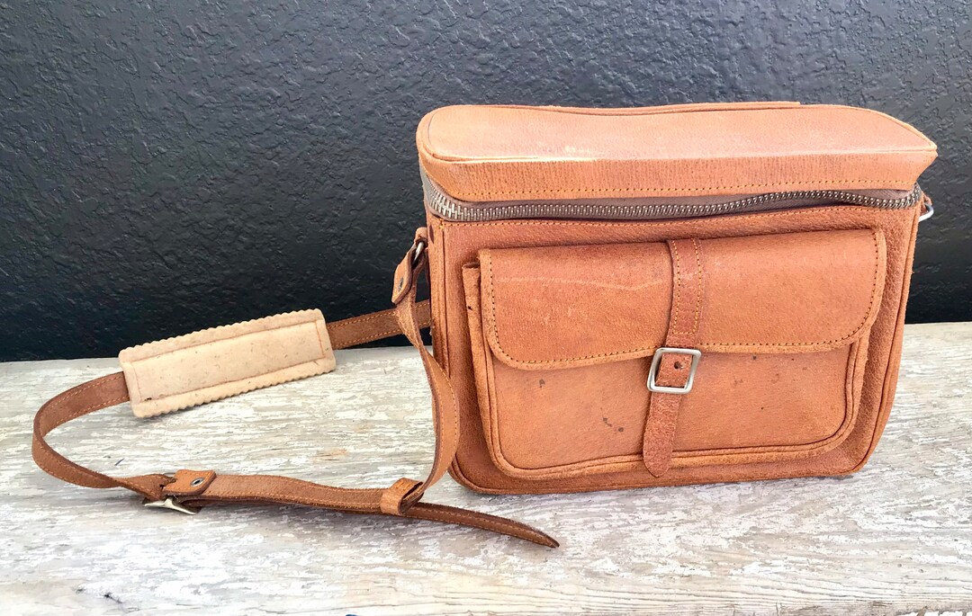 Leather Camera Bag, Vintage Camera Bag With Lock, 1960 Camera Bag, Old ...