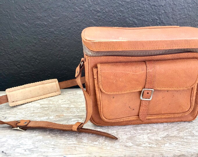 Leather Camera Bag, Vintage Camera Bag With Lock, 1960 Camera Bag, Old ...