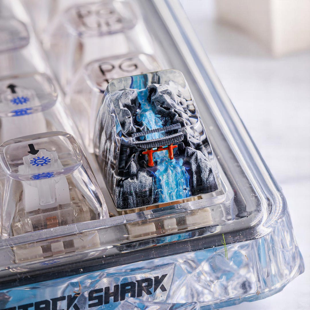 Winter Torii Gate Resin Keycap, Custom Keycaps, Artisan Keycap ...