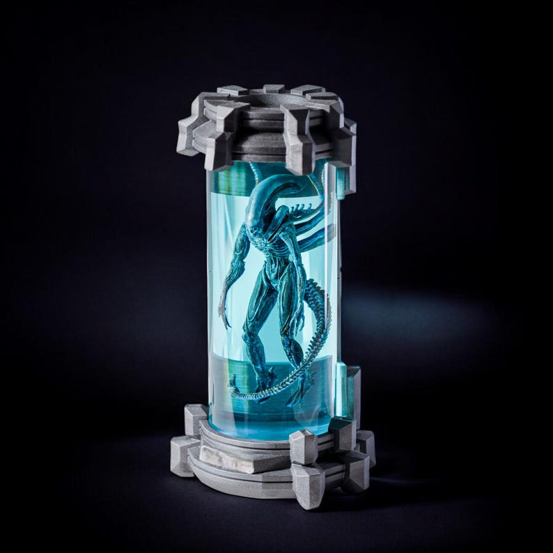 Custom Xeno.morph Lamp, Ali.en Epoxy Lamp, Custom Anime Night Light ...