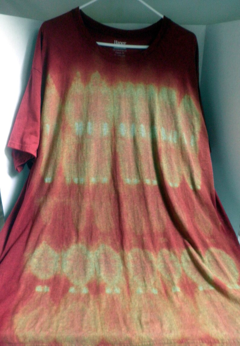 T-shirt Muted Tye-dye Size 3XL Red Golds and Greens - Etsy