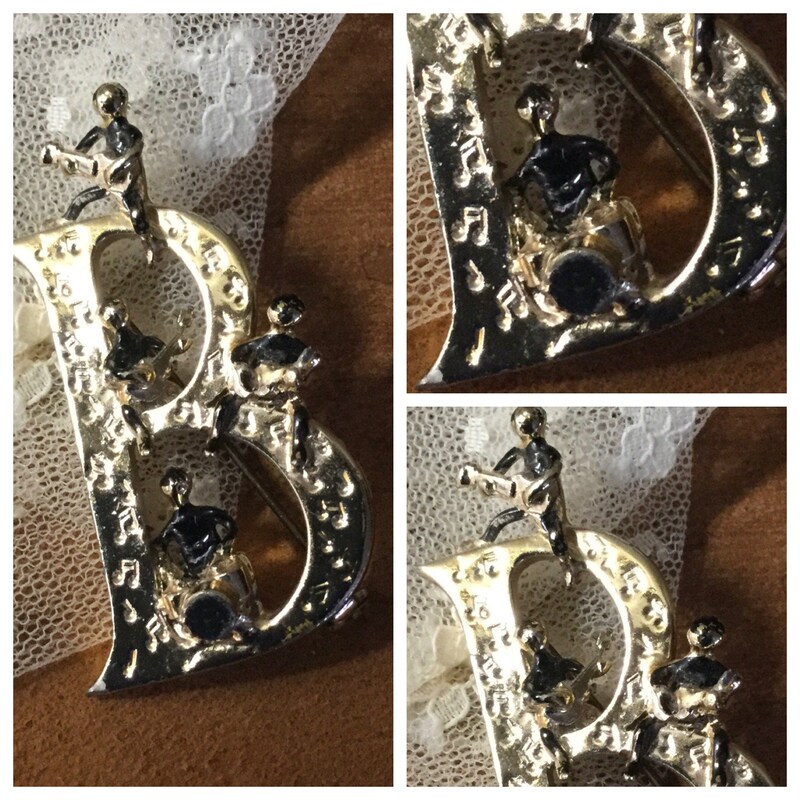 Brooch Signed "exquisite" - Etsy