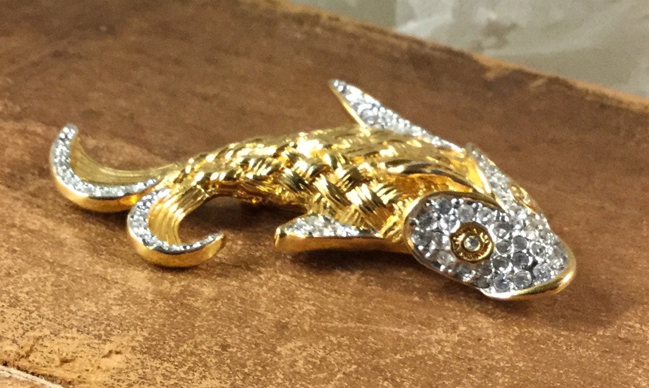 Signed BUTLER Highly Detailed Figural Fish Brooch Pin - Etsy