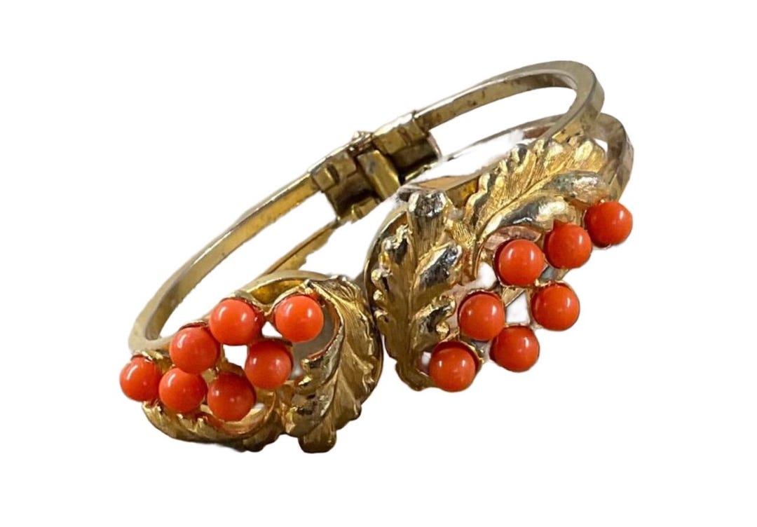 Nature Inspired Faux Coral Ballotini Ball Gold Tone Metal Leaf ...