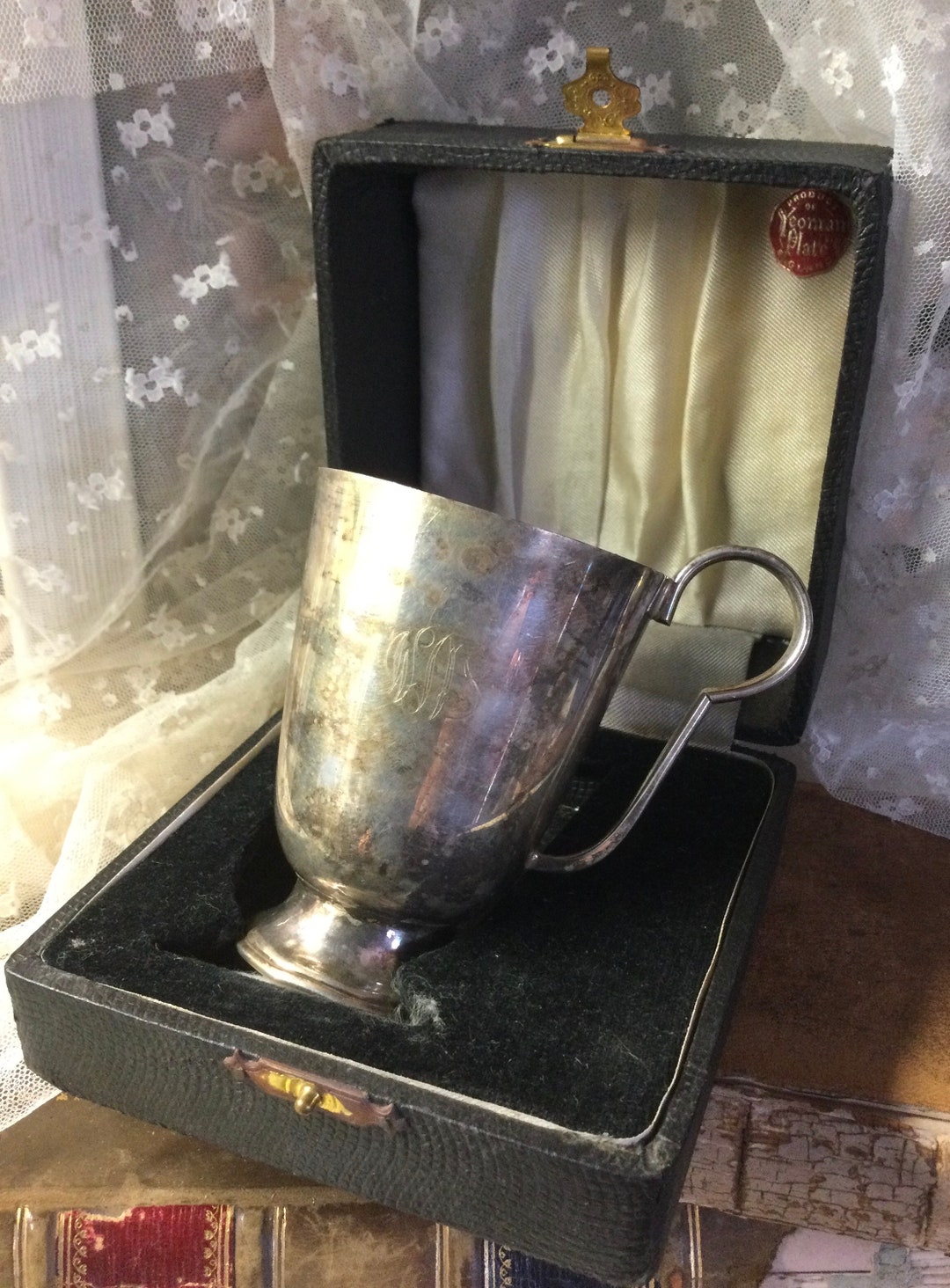 Signed Yeoman Plate EPNS Made in England Monogrammed WDS Christening ...