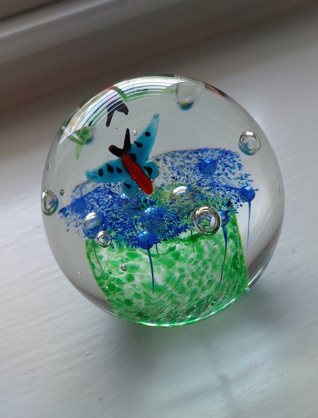 Vintage Glass Paperweight Butterflies Flowers Heavy Glass With Bubbles ...