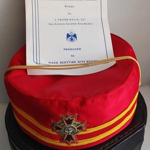 Vintage Scottish Rite Court of Honor Hat, Hat Box and Program San ...
