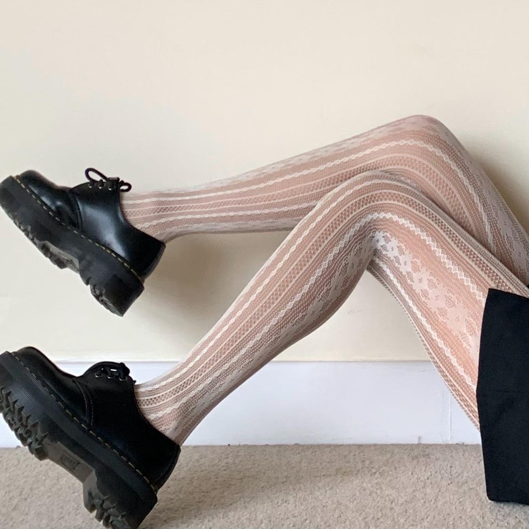 White Beige Floral Lace Fishnet Tights — Onesize Cream Flower Pattern ...