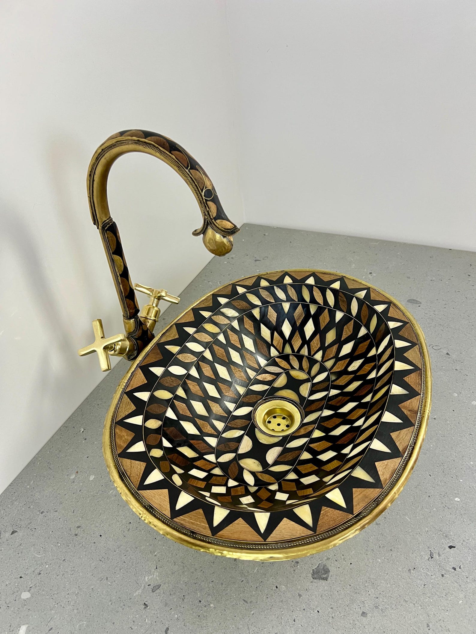 Luxury Brass Inlay Sink – Moroccan Vessel Washbasin – Bone Mosaic ...